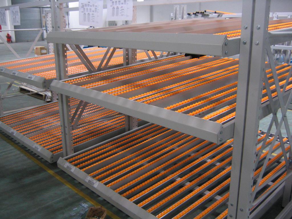 Customized Roller Racking Flow Through Shelves Rolling Storage Rack ...